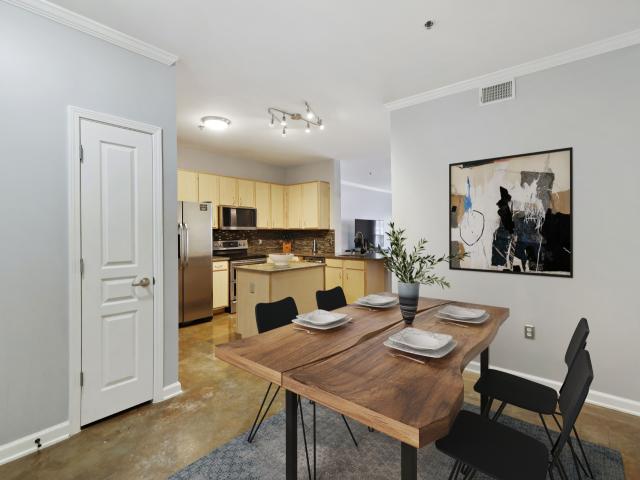 1803 Broadway # 611
