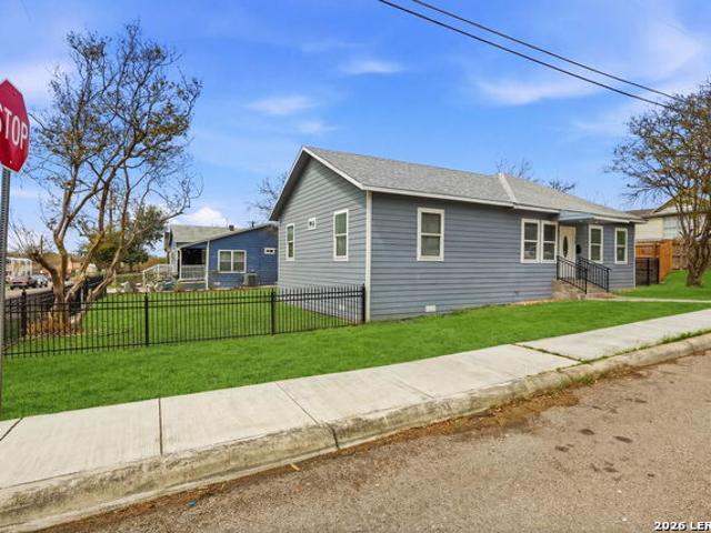 1803 Calhoun