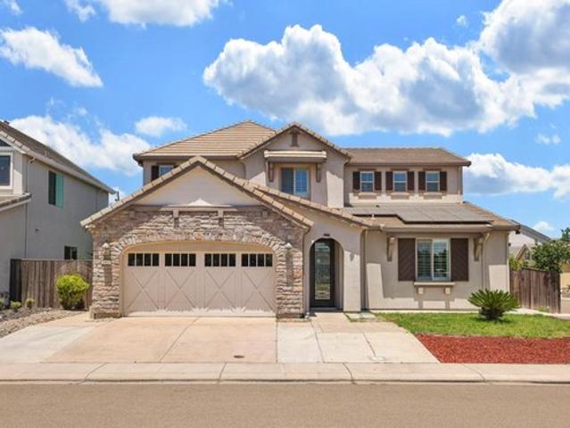 1803 Coit St, Manteca, CA 95337