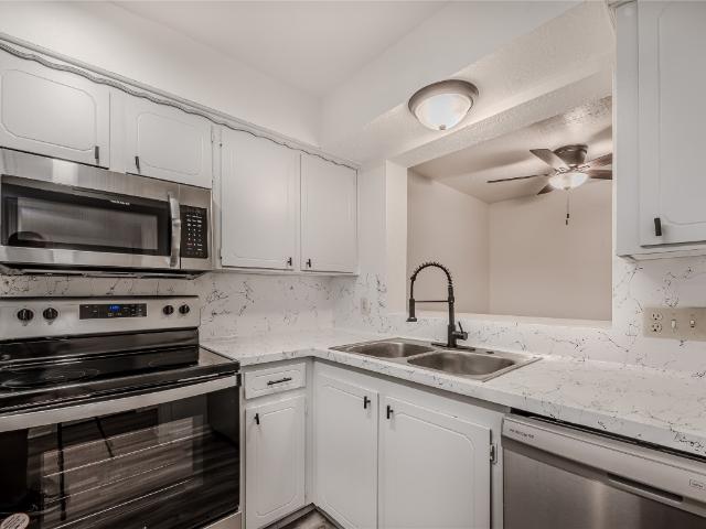1803 Country Village Boulevard