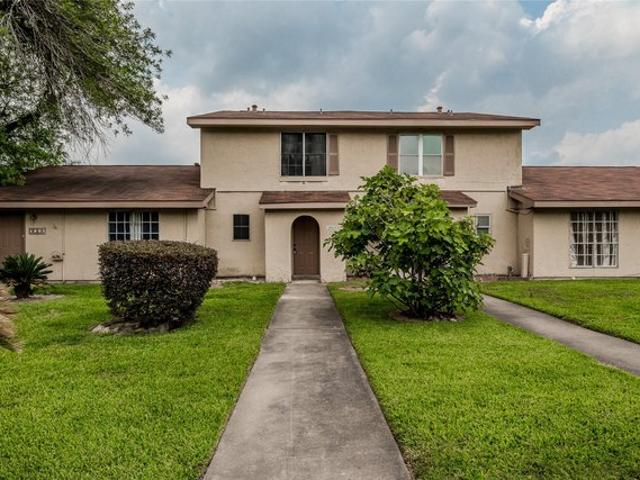 1803 Country Village Blvd, Humble, TX 77338