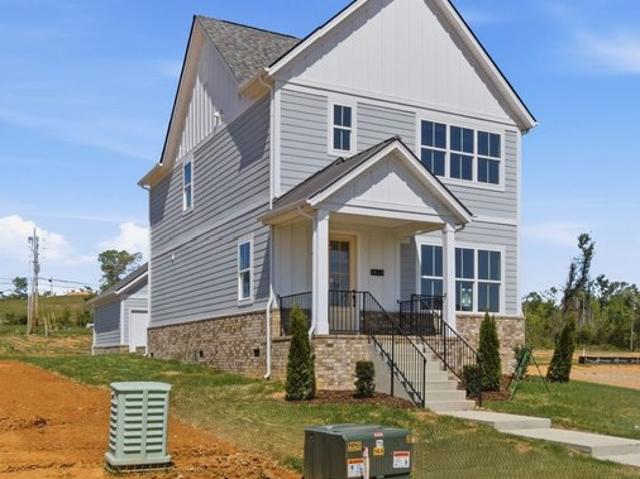 1803 Flatwaters St, Spring Hill, TN 37174