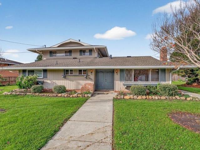 1803 Halterman Ave, Santa Cruz, CA 95062