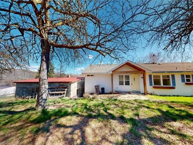 1803 Juniper St, Oroville, WA 98844
