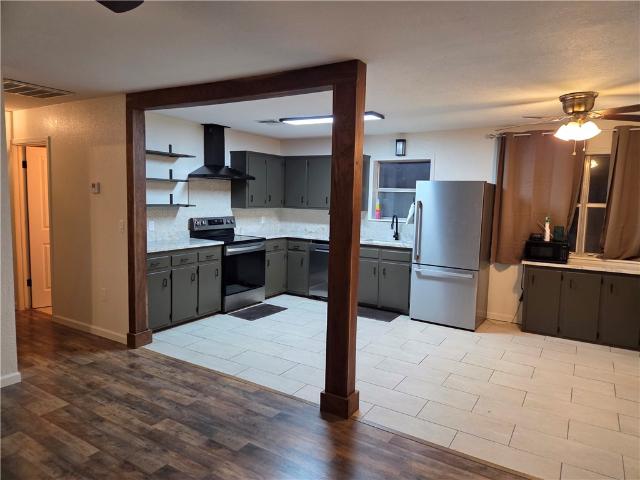 1803 S Garland Douglas Drive