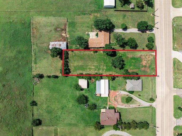 1803 S Shepard Ave, El Reno, OK 73036