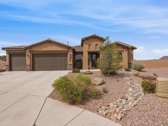 1803 Truchas Peak Trl NE, Rio Rancho, NM 87144
