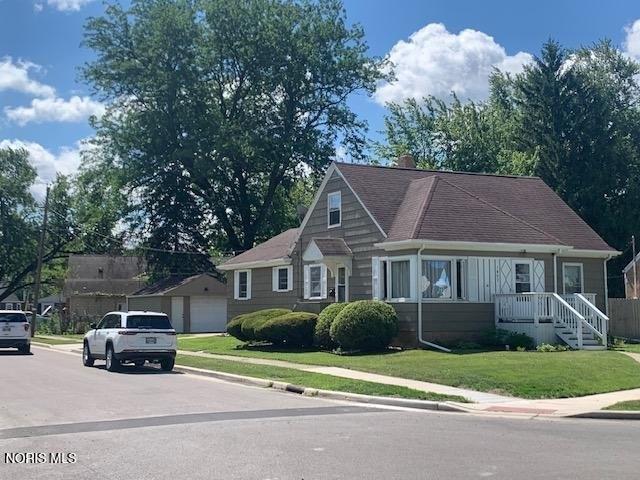 1803 Winston Blvd, Toledo, OH 43614