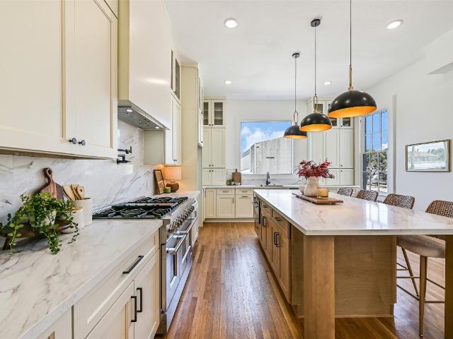 1803 27th St, Galveston, TX 77550 | MLS #97845