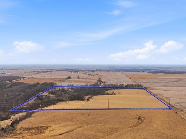 180th St, Muscatine, IA 52761