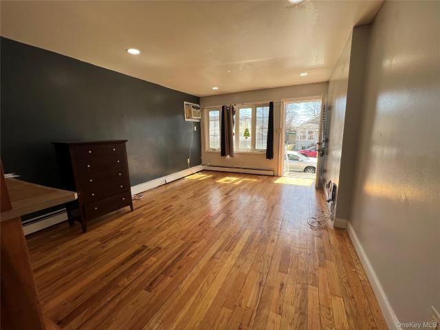 180 11 th Avenue