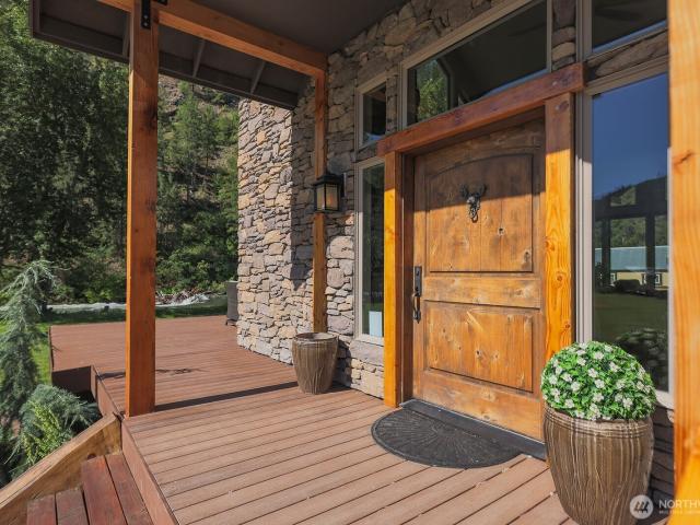 180 Country River Lane