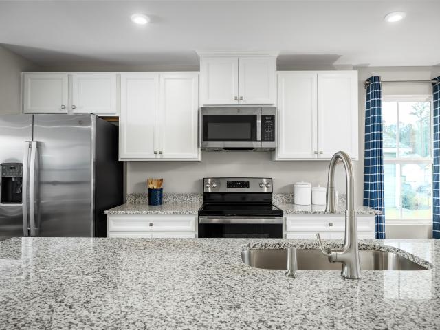 180 Copper Pointe Loop
