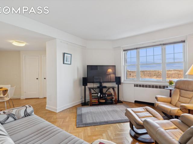 180 Cabrini Blvd, New York, NY