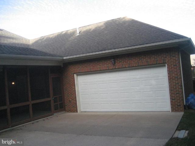 180 Carriage Chase Circle