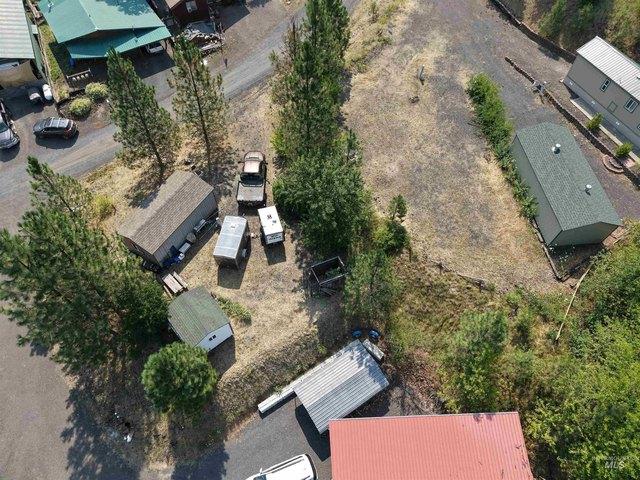 180 Chief Looking Glass Ln, Kamiah, ID 83536