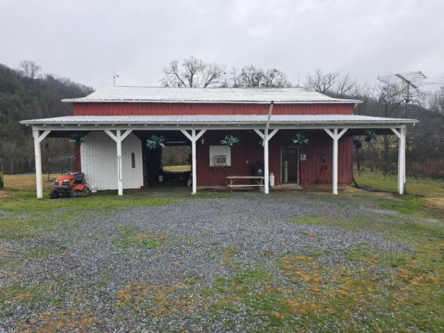 180 Click Rd, Mosheim, TN 37818