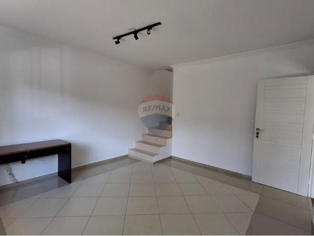 180 Área Útil Casa de Condomínio Alugar, 3 Dormitórios localizado em Residencial Terras de Sao Francisco, Vinhedo, São Paulo, 13289 712 | Brasil