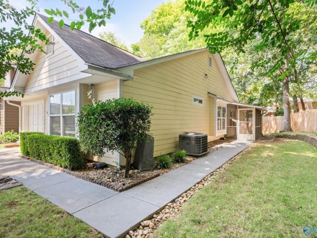 180 Briargate Lane