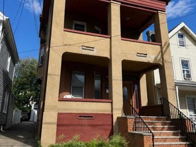 180 Brighton Ave, Perth Amboy, NJ 08861