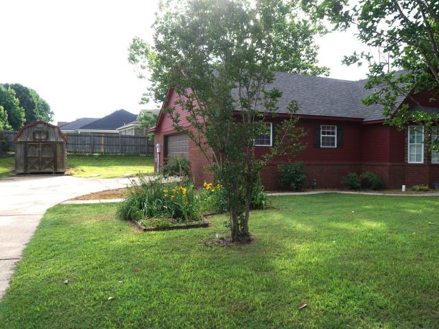 180 brook hollow dr