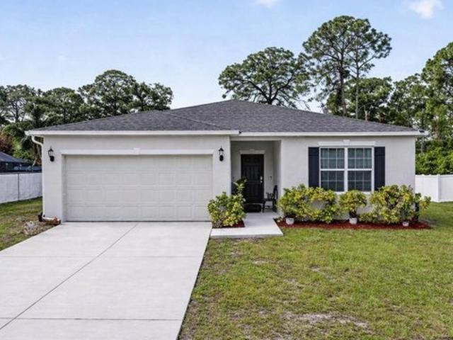 180 Dolphin St SE, Palm Bay, FL 32909