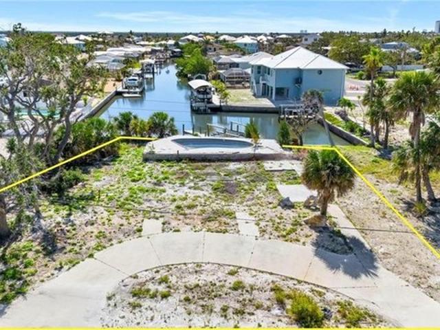 180 Donora Blvd Lot 13, Fort Myers Beach, FL 33931
