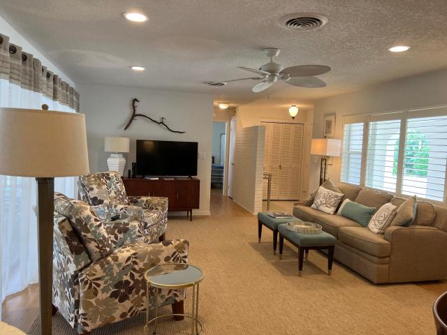 180 Duval St, Melbourne Beach, FL 32951 | MLS #1074 | Compass