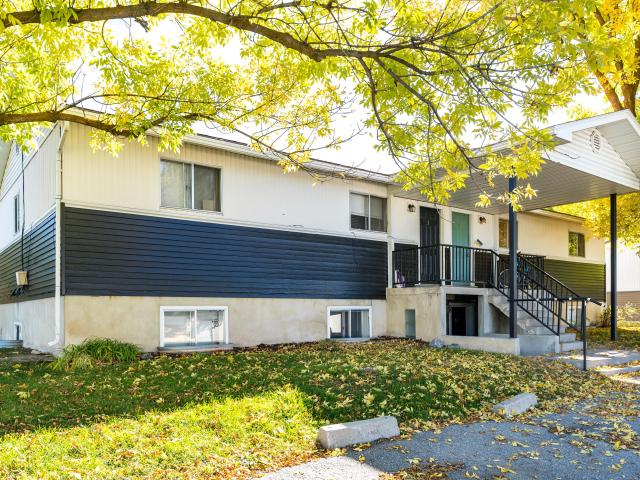 180 E 100 North 2, 2 beds, 1 full bath