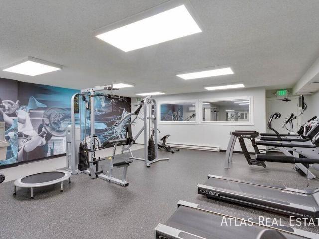 180 Flats 1 Bedroom Apartment for Rent at 818 S Dexter St, Denver, CO 80246 Virginia Village
