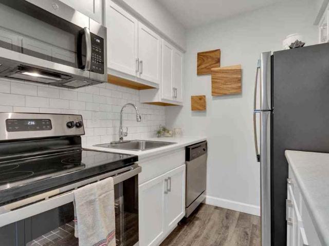 180 Flats 1 Bedroom Apartment for Rent at 848 S Dexter St, Denver, CO 80246 Virginia Village