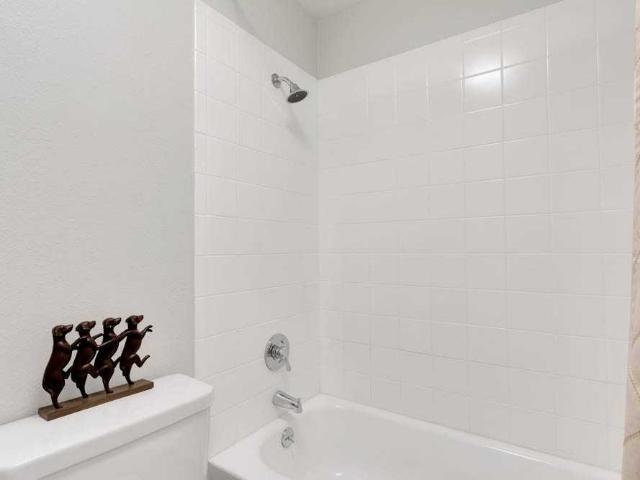 180 Flats 2 Bedroom Apartment for Rent at 848 S Dexter St, Denver, CO 80246 Virginia Village