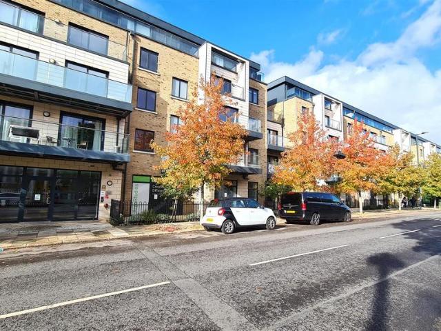 180 Kilburn Park Road, Kilburn NW6 1 bed flat to rent £2,100 pcm £485 pw