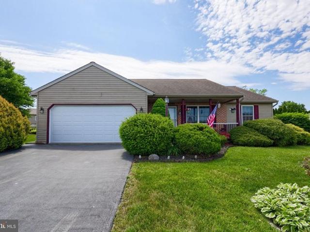 180 Hollow Rd, Reinholds, PA 17569