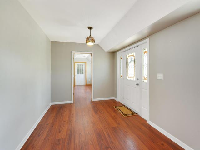 180 Ironstone Rd