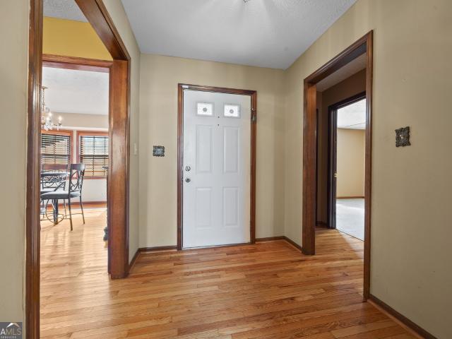 180 Oak Leaf Drive