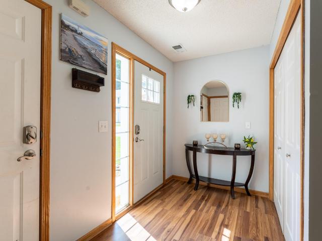 180 Oakmont Lane
