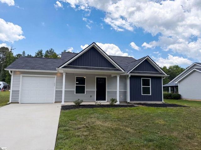 180 Old Airport Rd, Chesnee, SC 29323