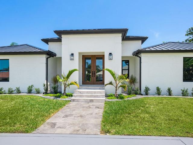 180 Lookout Point Drive, Osprey, US, FL
