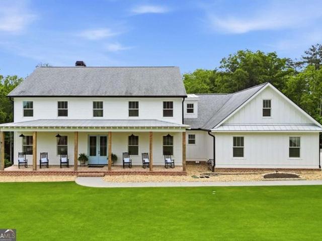 180 Laurel Ridge Ln, Ball Ground, GA 30107