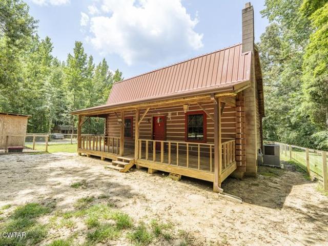 180 Lynn Ln, Big Sandy, TN 38221
