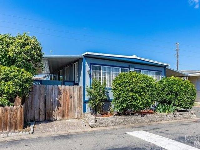 180 Medina Dr, Pacheco, CA 94553