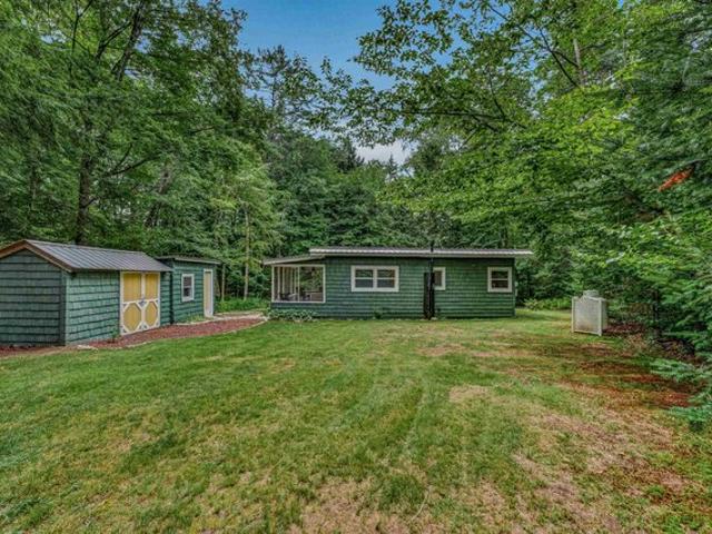 180 Mill Brook Rd, Thornton, NH 03285