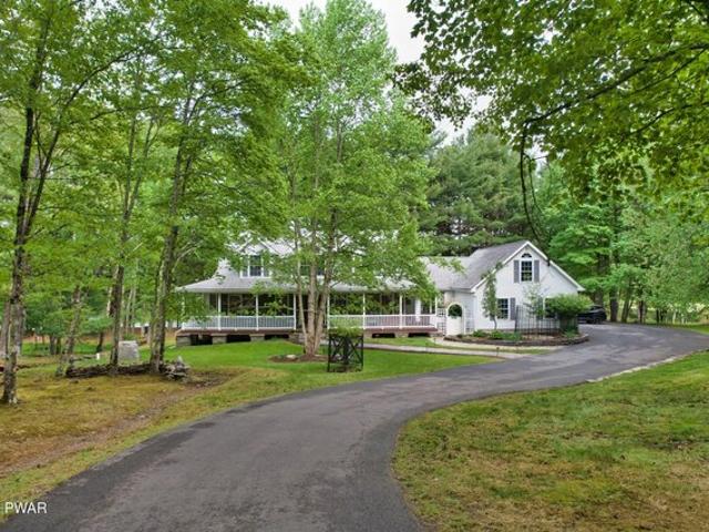 180 Mulberry Dr, Milford, PA 18337
