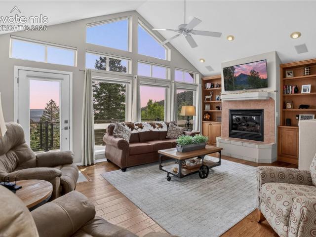 180 N High Ridge View