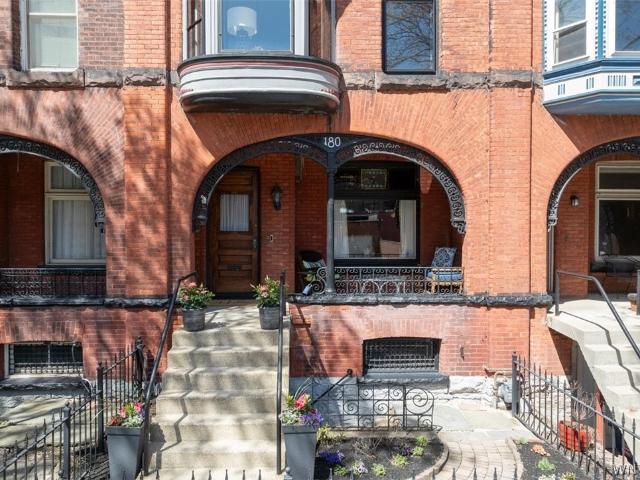 180 N Pearl Street