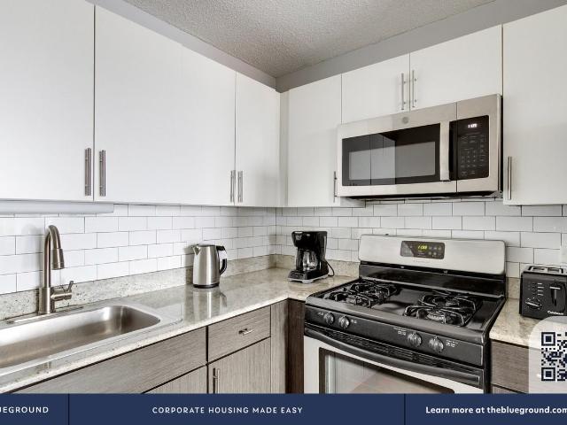 180 North Jefferson Street 1 Bedroom Apartment for Rent at 180 N Jefferson St #1334, Chicago, IL 60661 Near West Side