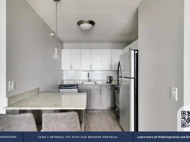 180 North Jefferson Street 1 Bedroom Apartment for Rent at 180 N Jefferson St #1334, Chicago, IL 60661 Near West Side
