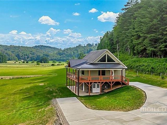 180 S Fork Farm Ln, West Jefferson, NC 28694