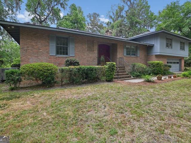180 Saint Clair Dr, Saint Simons Island, GA 31522